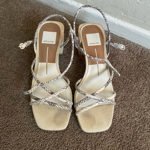 Dolce Vita | Shoes | Dolce Vita Snake Linen Sandals | Poshmark